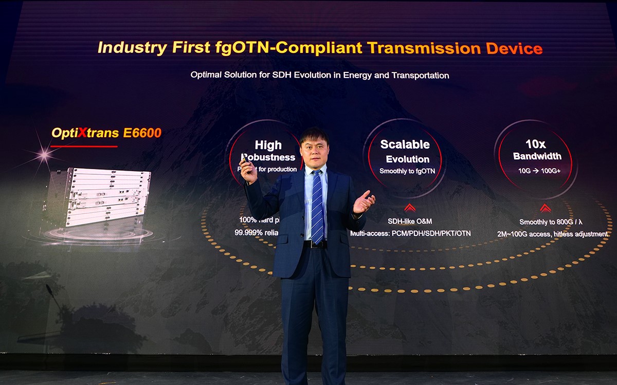 Huawei Launches Industry's First fgOTN-Compliant Optical Transmission ...